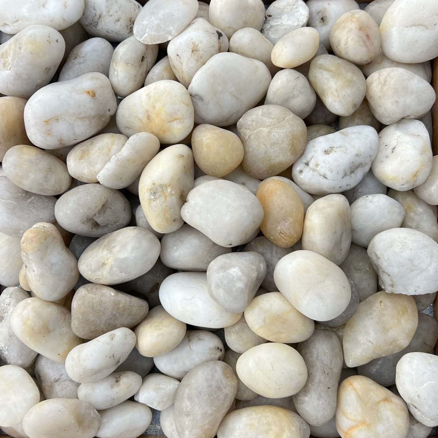 Polished White Pebbles 3/4" - 1 1/2" | Cascade Stoneworks