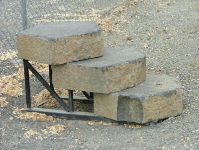Basalt Hex Step, ~24" Diameter, 6" Thick, Flamed Finish | Cascade ...