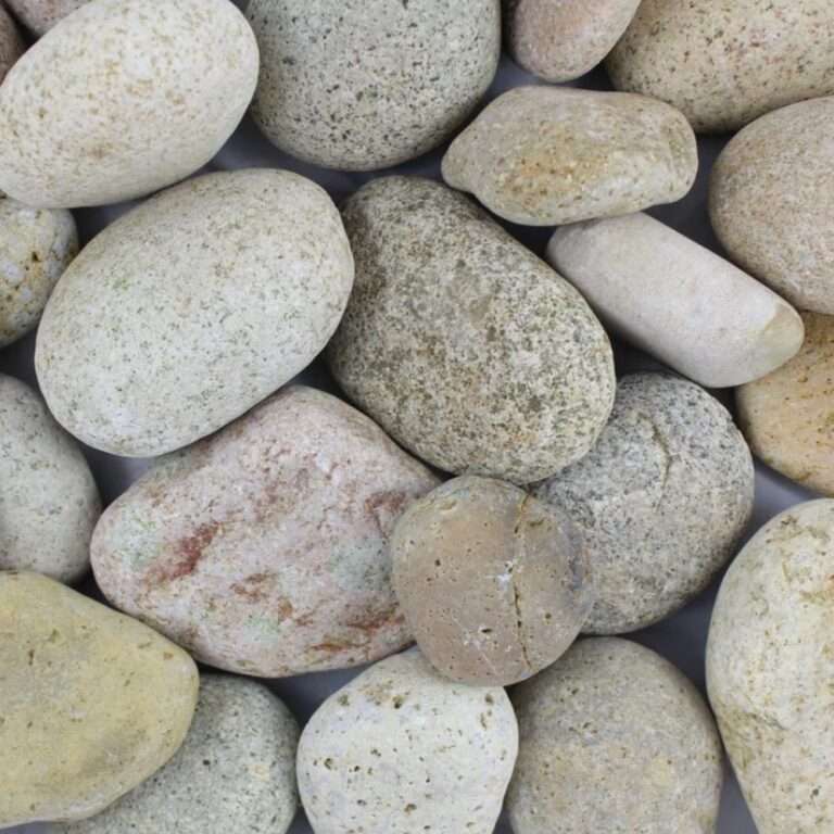 Mexican Beach Pebble, Buff, 2"- 3" | Cascade Stoneworks