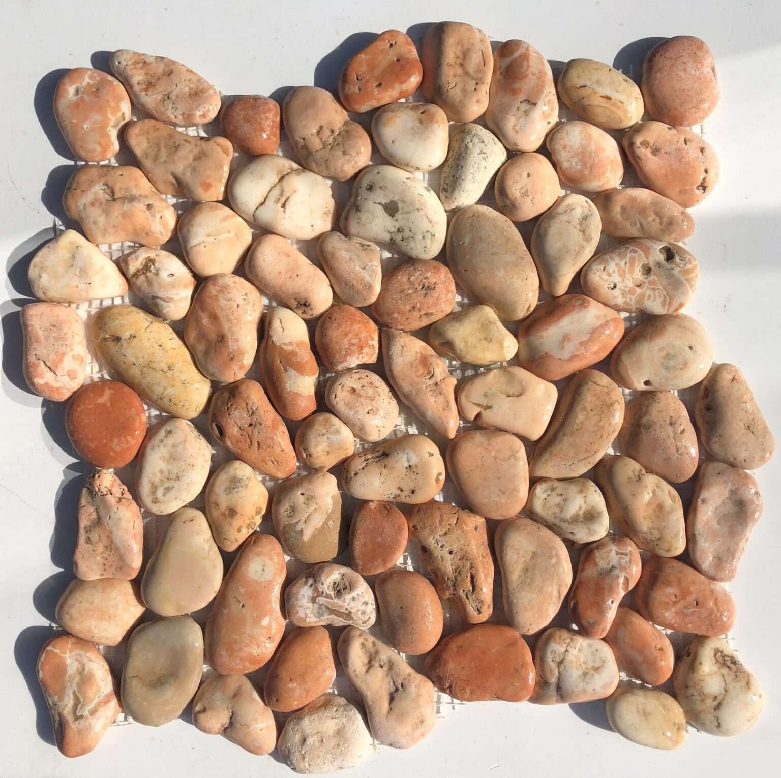 Natural Pebble Tile | Cascade Stoneworks